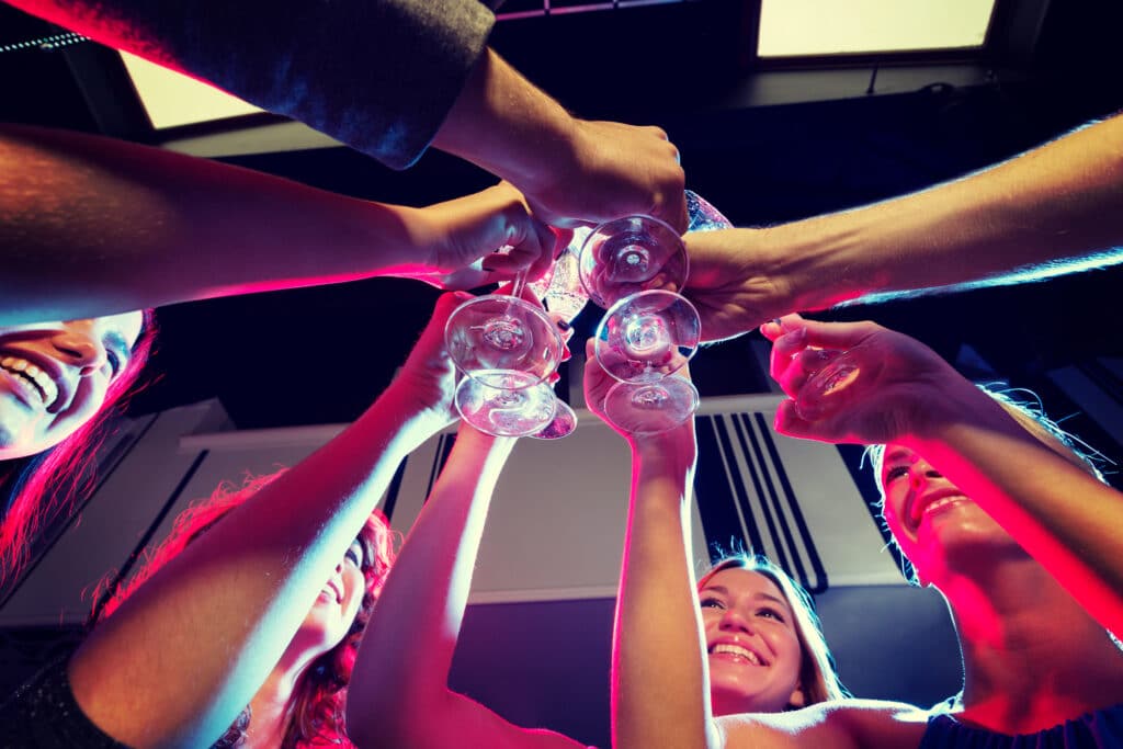 Benefits of Hiring a Limo Party Bus Company This Summer